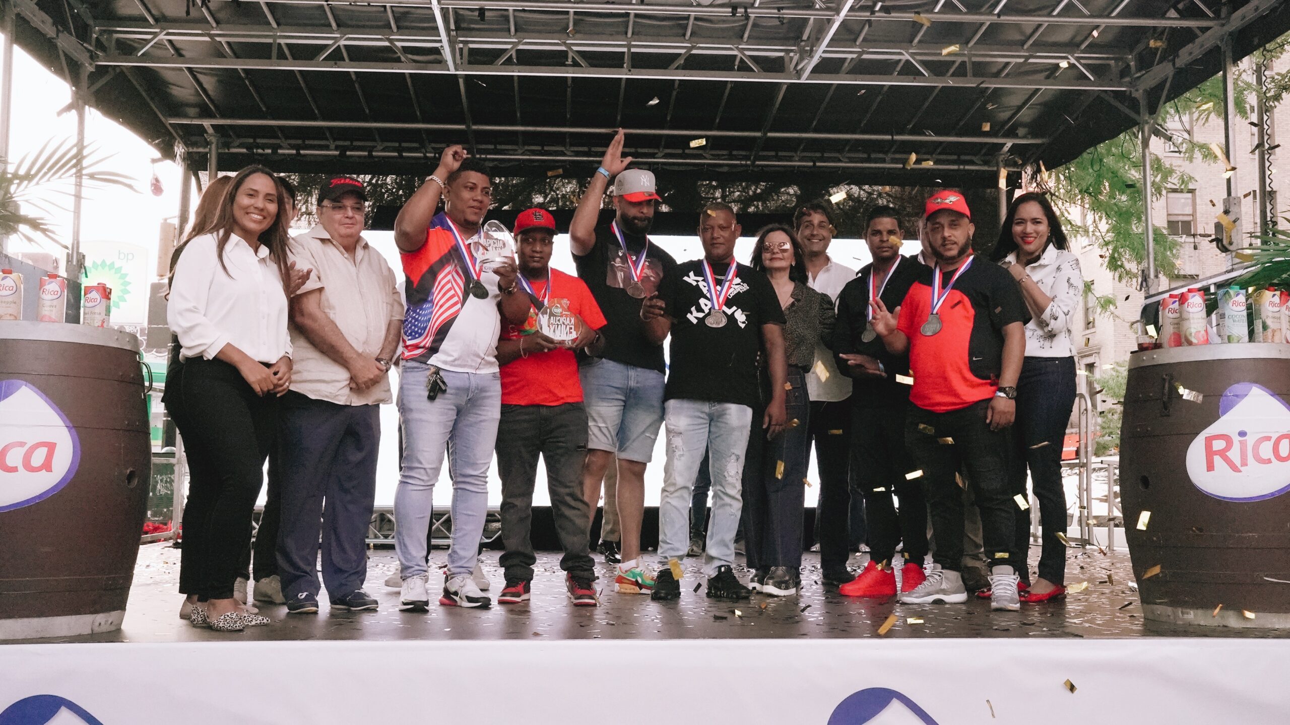 Primer Torneo de Dominó Kapicúa de Rica en Nueva York 2022 – Diario ...