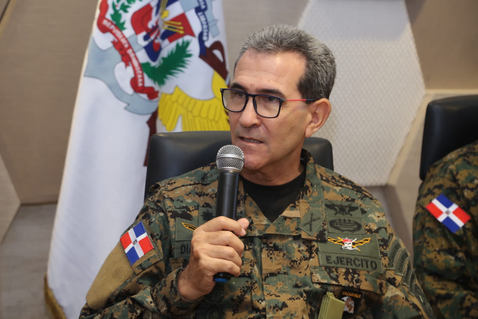 El Ministro de Defensa de República Dominicana, teniente general Carlos ...
