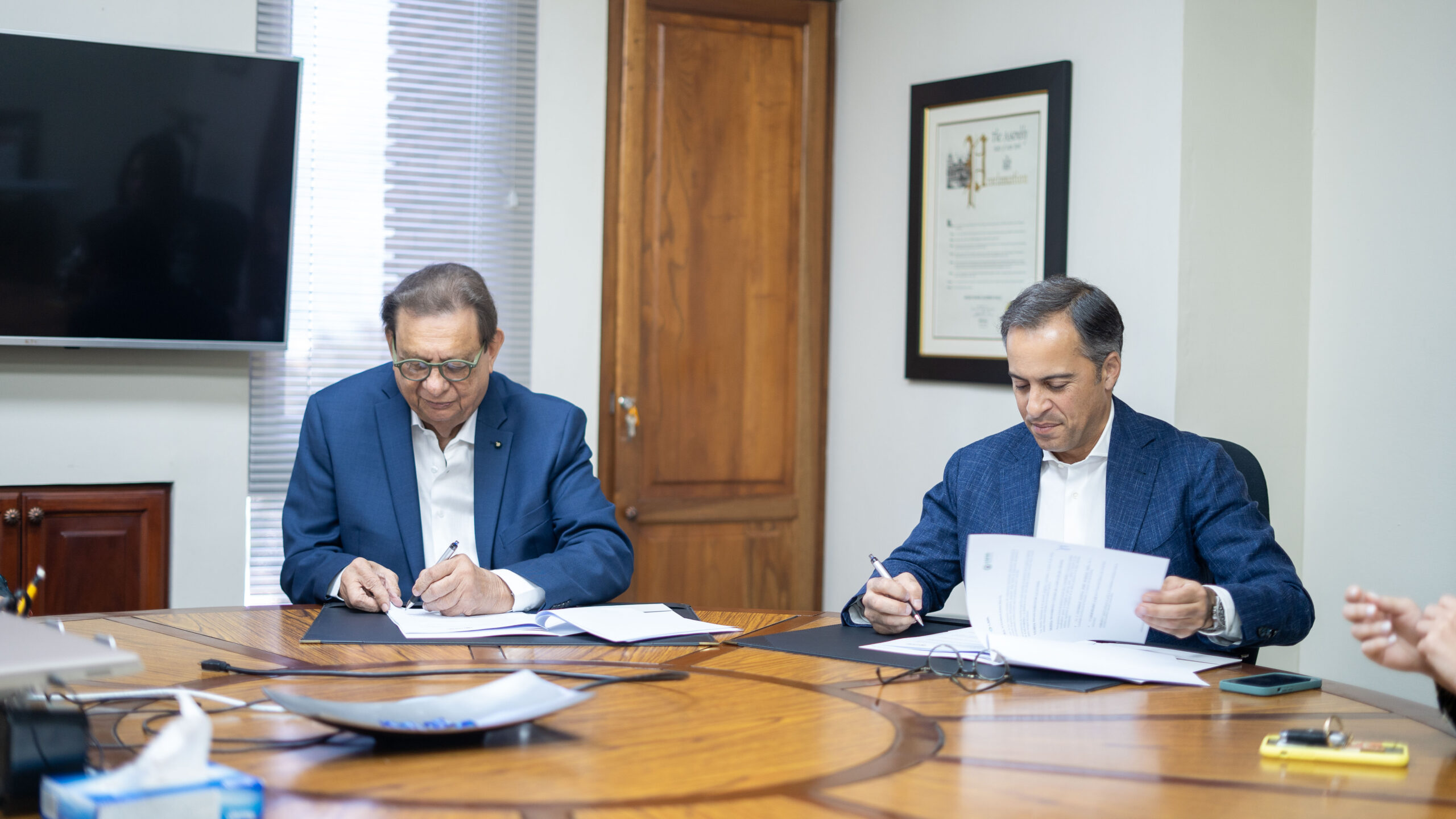 UNPHU y Grob Pharma/ LAM firman convenio marco de colaboración – Diario ...