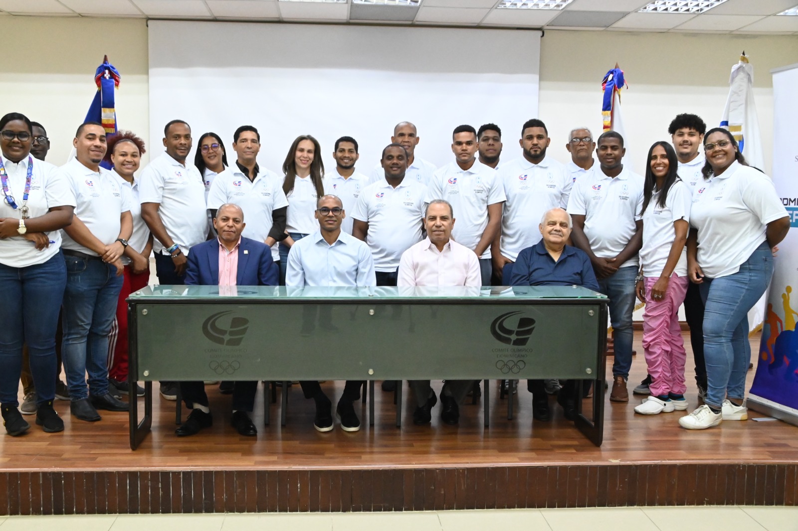 El Comité Olímpico Dominicano imparte curso de capacitación a la ...