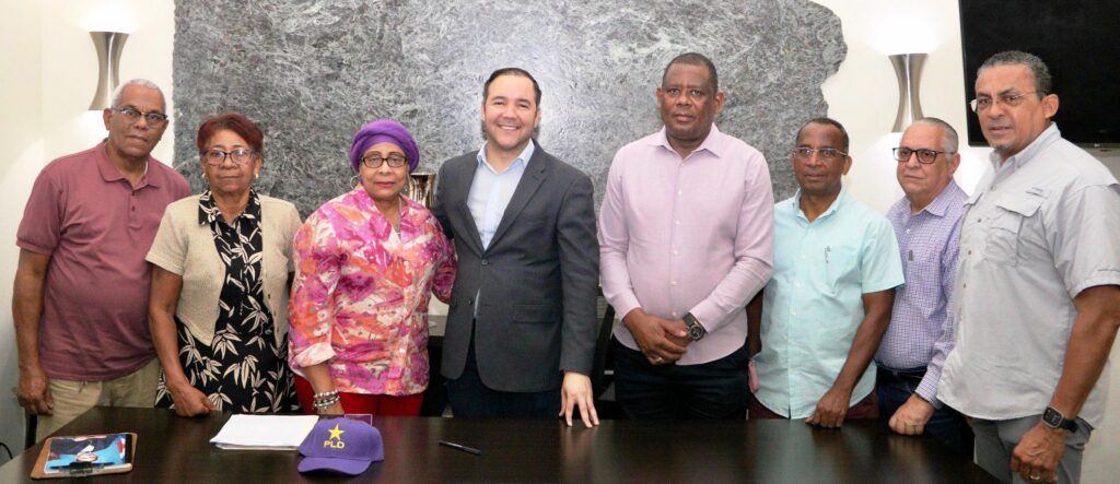 Johnny Pujols valida su membresía PLD – Diario Dominicano