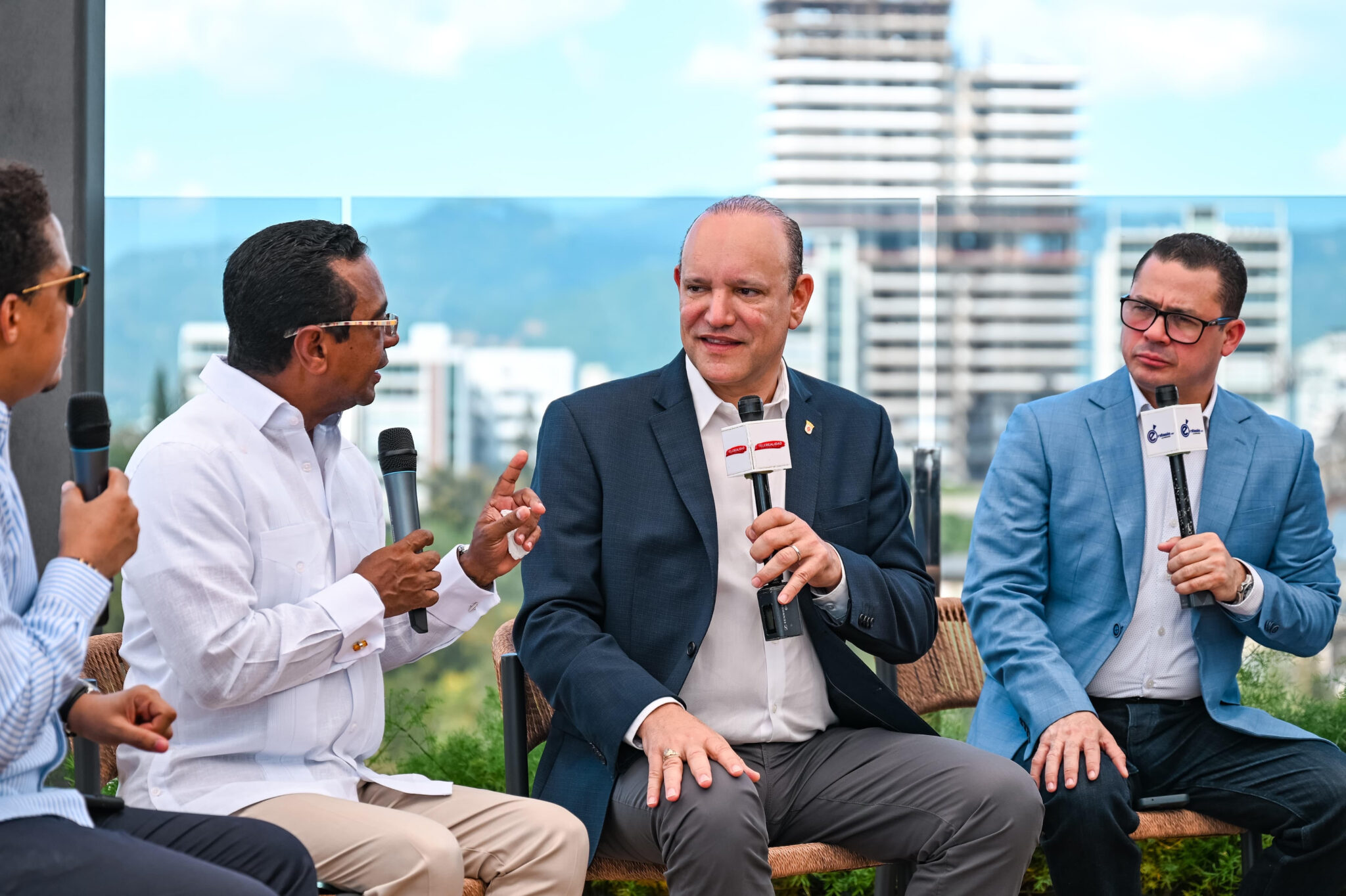 Alcalde Ulises Rodríguez dice alcaldía de Santiago registra ingresos ...
